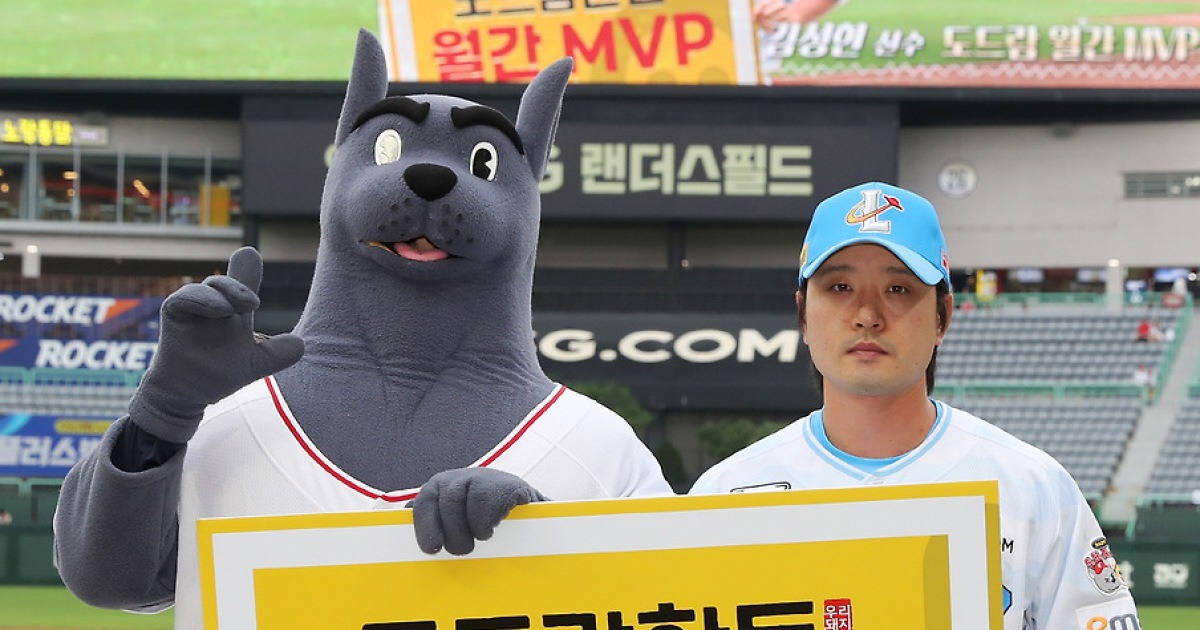 SSG, 도드람한돈 7월 MVP에 서진용+김성현 선정 "큰 보람 느낀다"