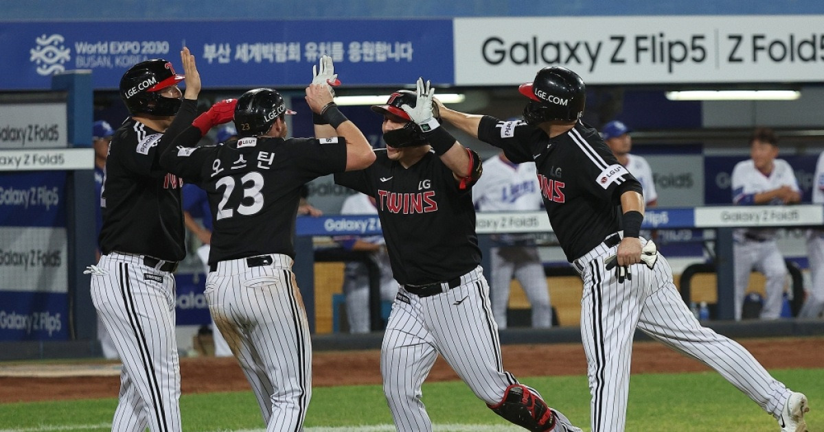 '박동원 역전 만루포+이정용 QS' LG, 삼성 6-3 제압하고 전날 패배 설욕 [대구:스코어]