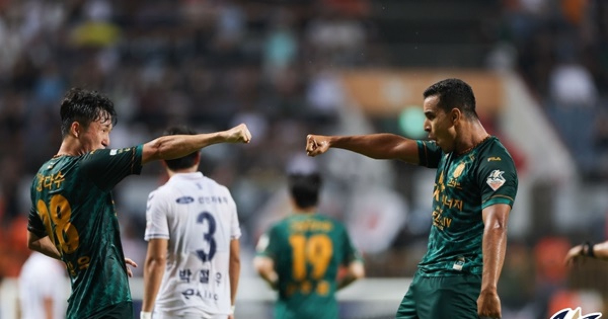 '멀티골' 제주 유리 조나탄, K리그1 26R MVP 선정