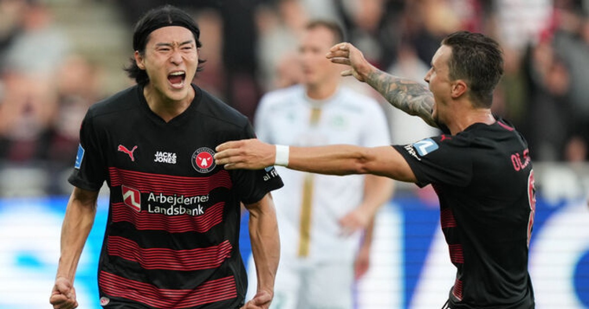 조규성, PK 득점… UECL 플레이오프 진출