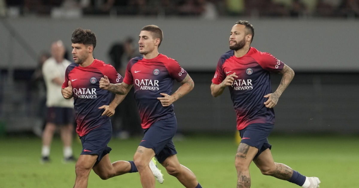 5년 전 무리뉴가 거절한 그 MF…PSG 전력 외 분류된 베라티, 맨유의 ‘관심’ 매물