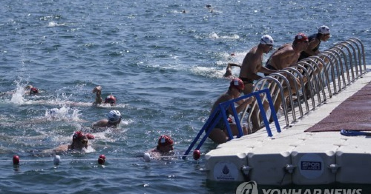 Turkey Bosporus Swimming Race