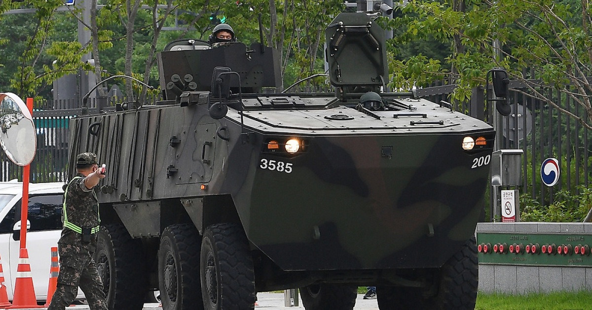 정부세종청사를 지켜라, K806장갑차 출동