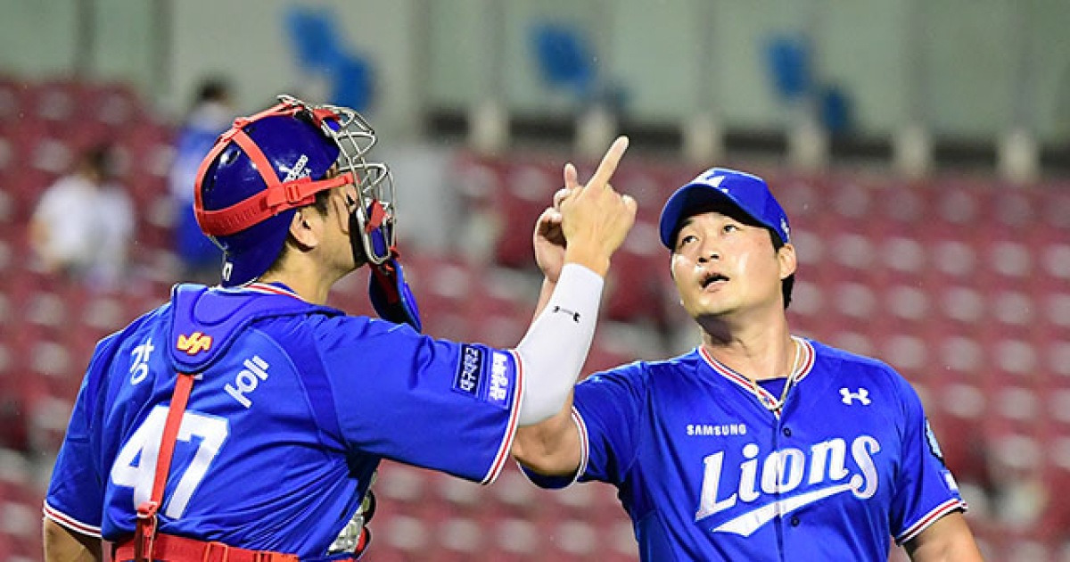 8월에만 7SV, KBO 최초 400SV까지 10SV 남았다…살아난 돌부처, 올해 또 하나의 역사 쓸까
