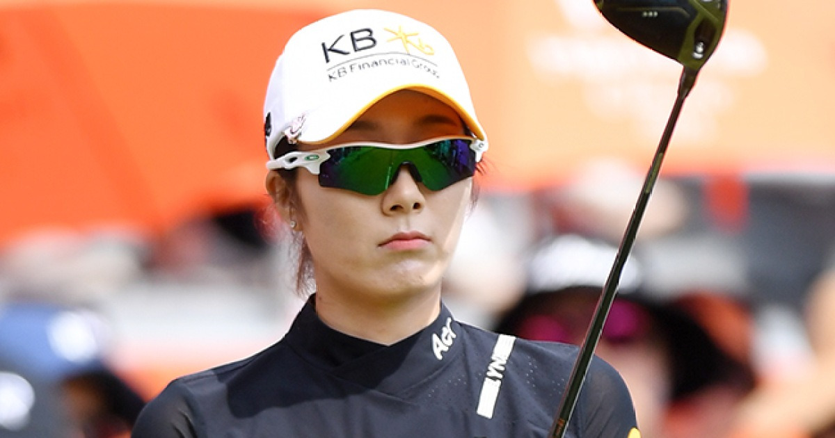 [ST포토] 안송이 '침착하게'