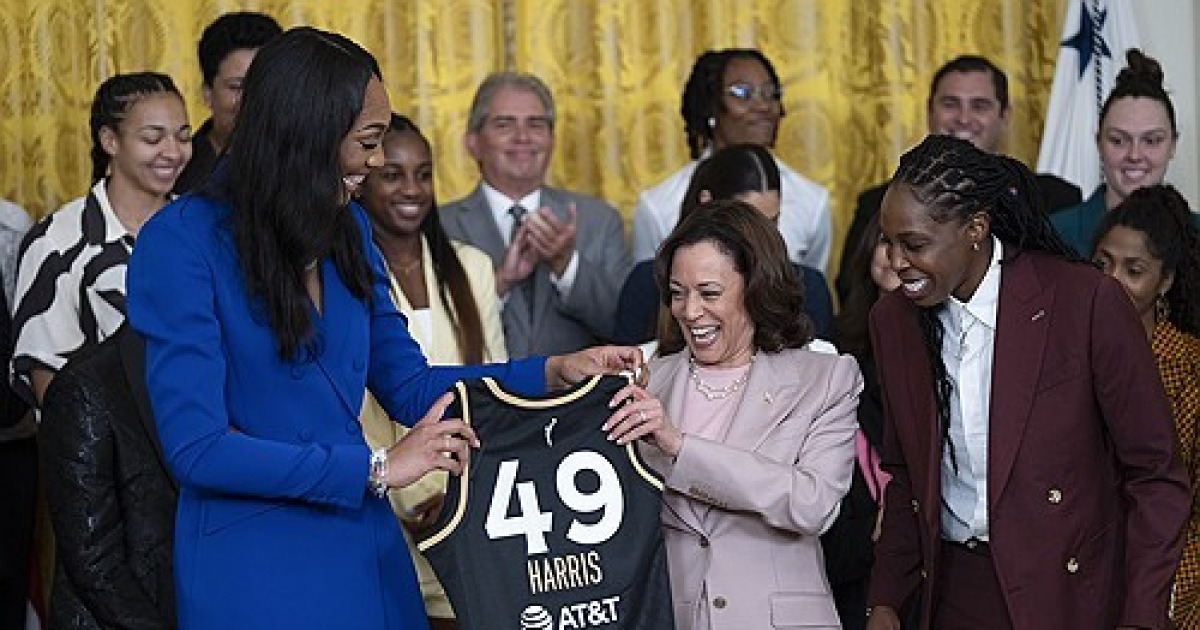 Harris WNBA Basketball Aces