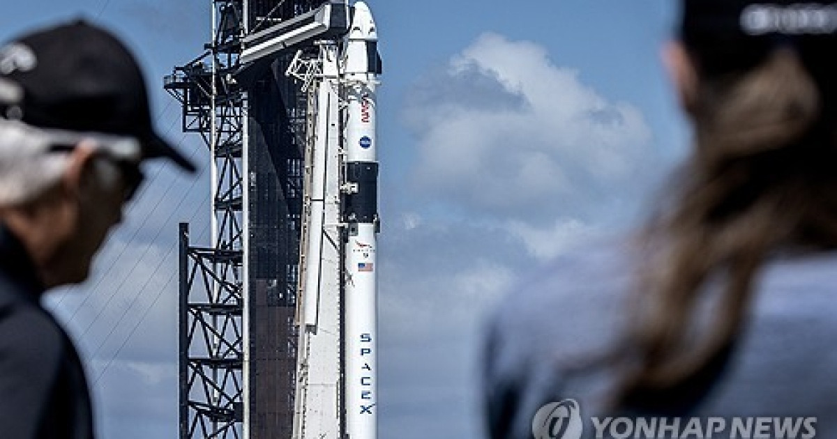 USA NASA CREW 7 LAUNCH