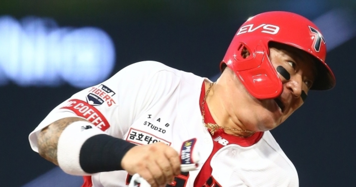 “KBO 대표 리빙 레전드” KIA 40세 타격장인 향한 한 남자 리스펙트…말이 필요 없다[MD광주]