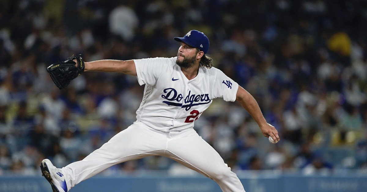 '커쇼 12승-베츠 36호포' LAD 3연승, KBO출신 켈리 개인 최다 피안타 수모 7실점 패전
