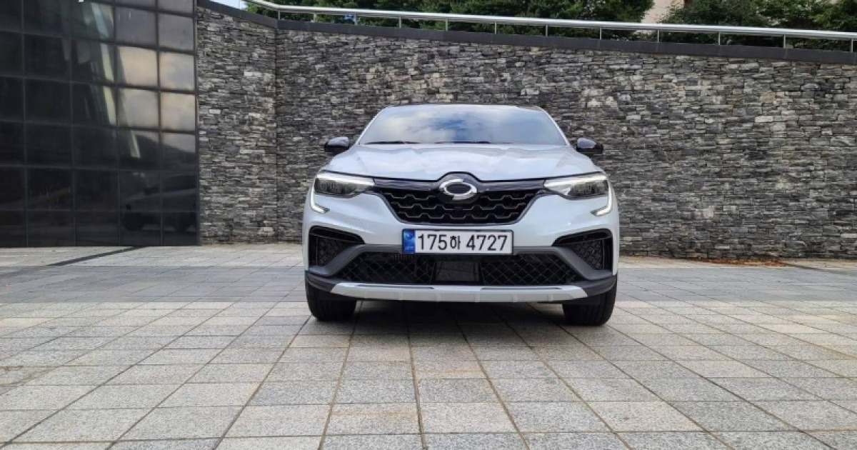 [시승기] 탄력적인 주행감 돋보이는 쿠페형 SUV..르노 XM3 TCe 260 | 데일리카