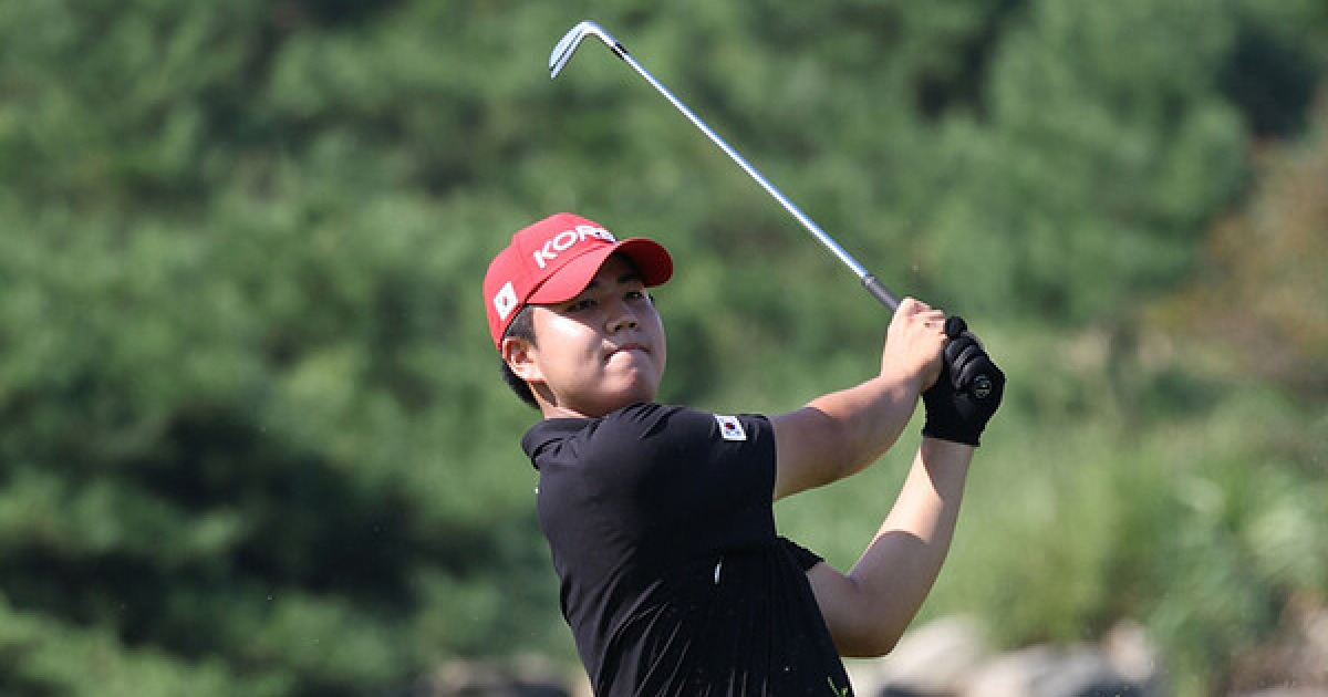 '아마 돌풍' 장유빈, LX 챔피언십 2R 공동선두…2주 연승 시동 [KPGA]