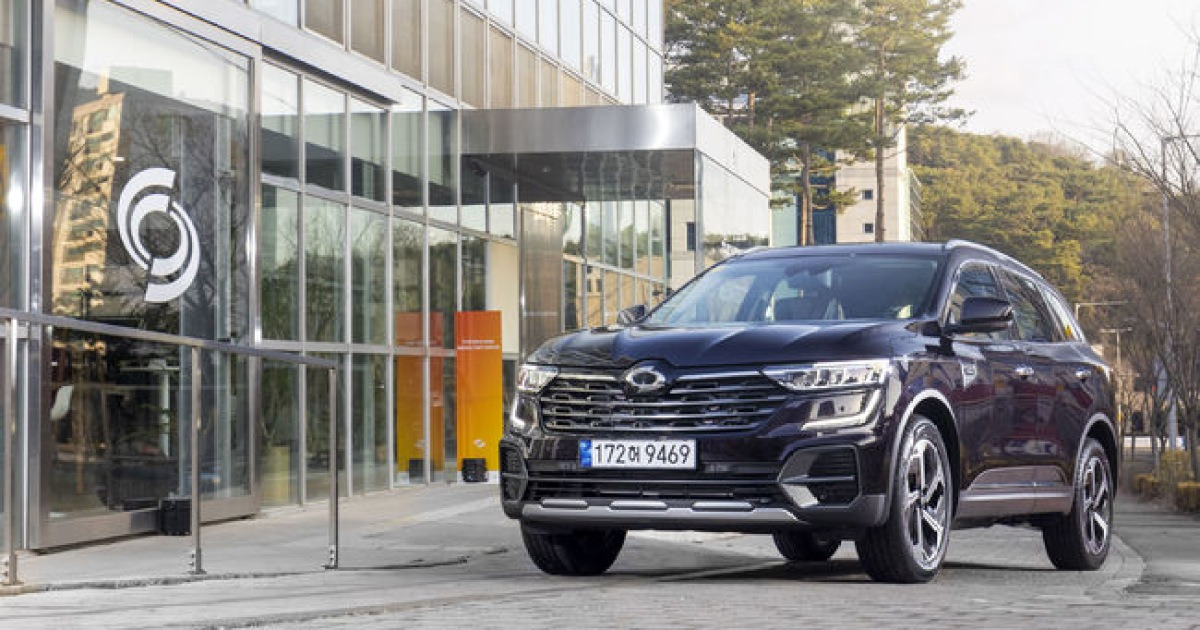 신차 대신 가격경쟁력, 르노코리아 가격 인하 카드 꺼냈다...QM6 최대 200만원 인하