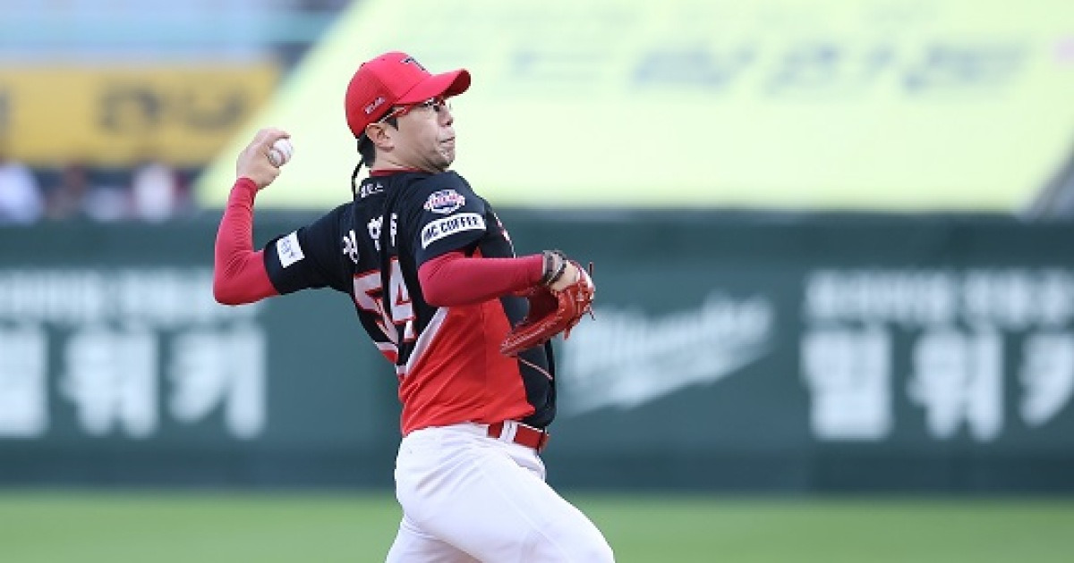 '양현종 KBO 선발최다승+홈런 3방 폭발' KIA, SSG 완파하고 6연승 질주 [문학:스코어]