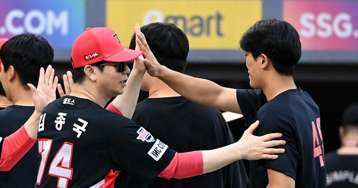 KIA 8연승, KT 3연패가 만든 상위권 혼돈의 시대. 2위 KT-6위 두산 6게임차. 모두가 2위를 노린다. LG-KT 3연전 '싱거운' 미리보는 한국시리즈지만...[SC초점]