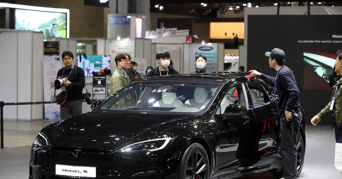 中배터리 CATL·BYD 글로벌 1·2위…LG엔솔 14.2% 점유 '3위'