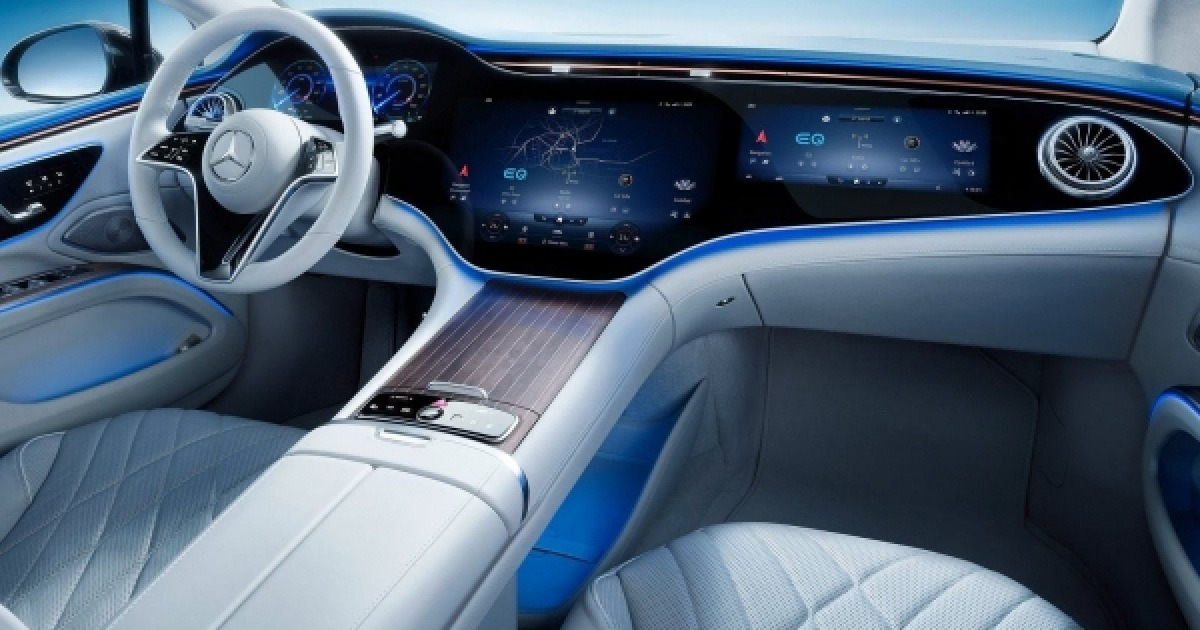 벤츠, 인포테인먼트 2세대 MBUX 70만대 OTA 업뎃..유튜브 가능 | 카가이