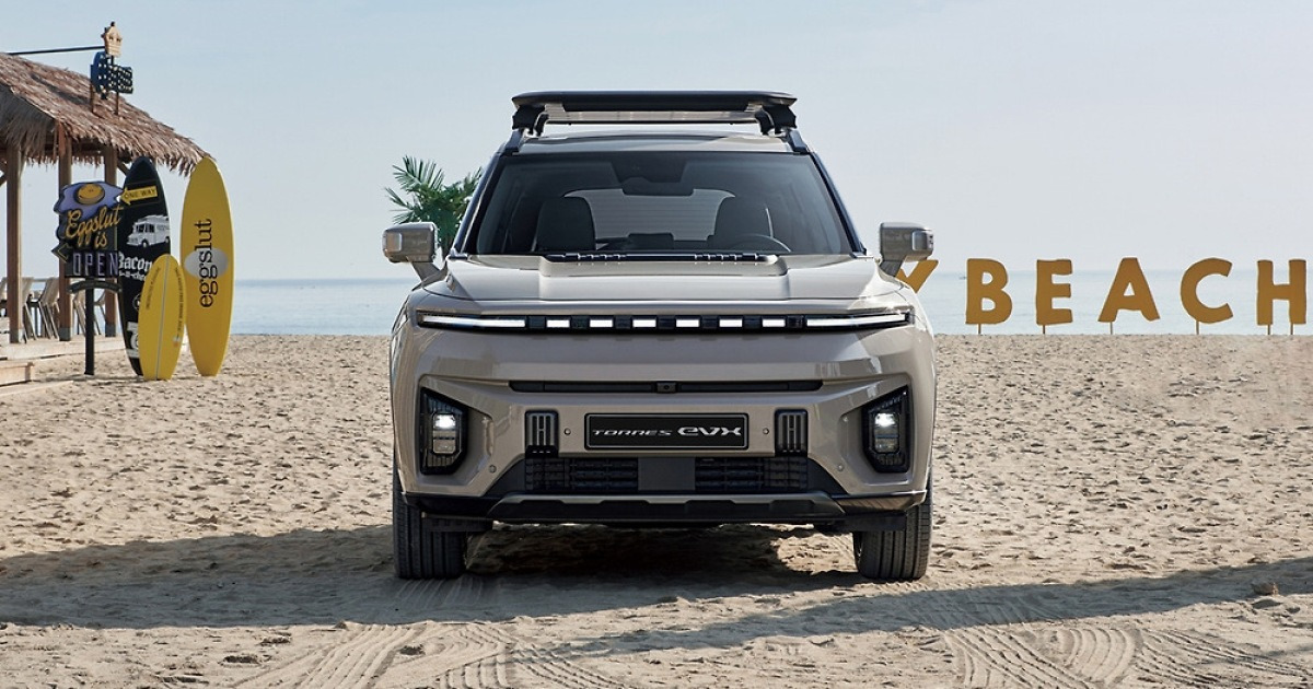 KG모빌리티 전기차 토레스 EVX 20일 출시…티저영상 공개