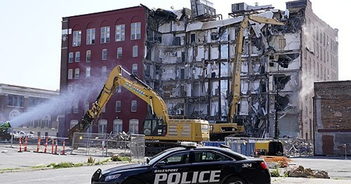 Building Collapse Iowa