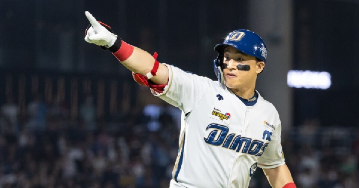 '꾸준갑' 손아섭, '레전드' 박용택 넘는다...KBO리그 역대 최초 8시즌 연속 150안타 '-4'