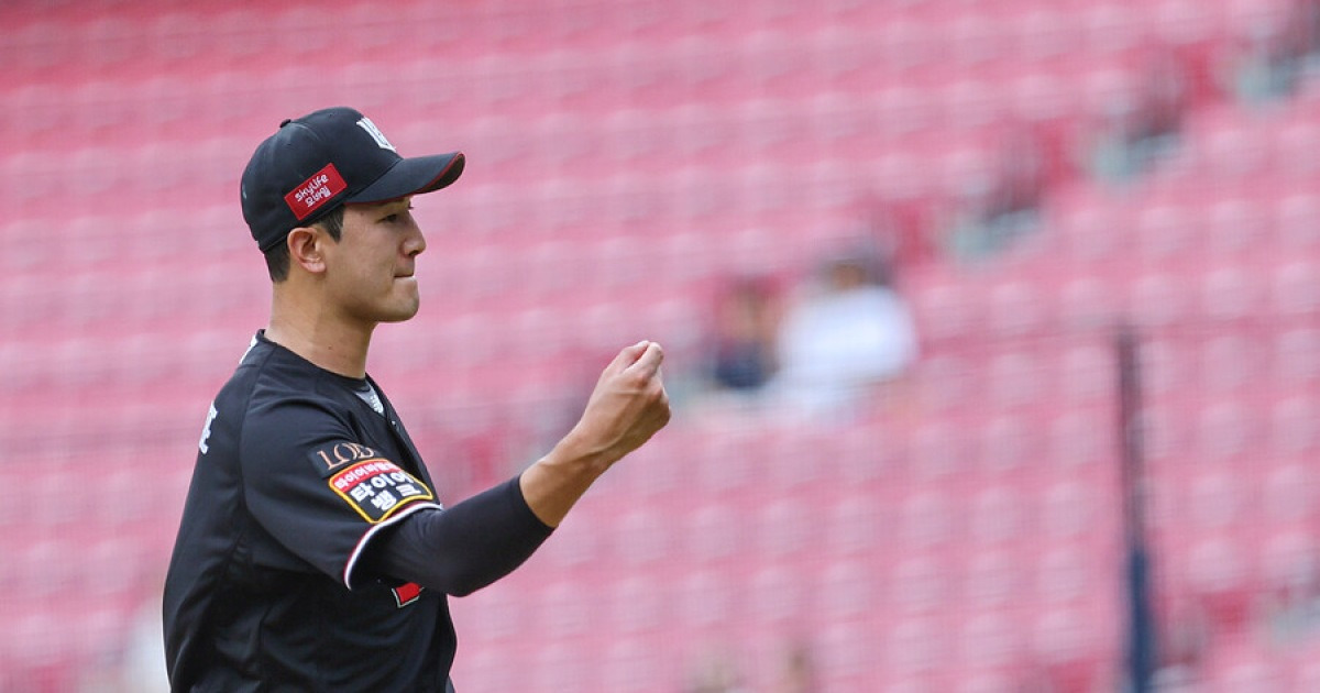 [창원 게임노트] 내 자리 넘보지 마!…kt, '2G 12실점' 부진 이겨낸 고영표 11승+알포드 결승타에 힘입어 리그 2위 수성