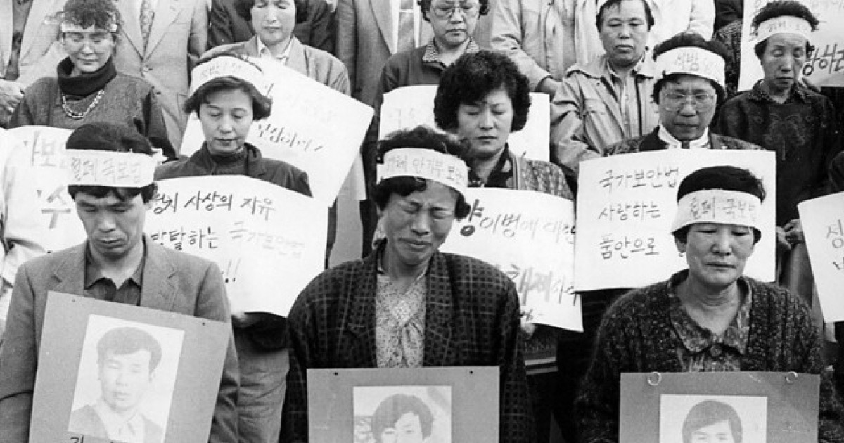 고문 탓 허위자백했는데…재심 때 “자필진술서 있다”는 검찰
