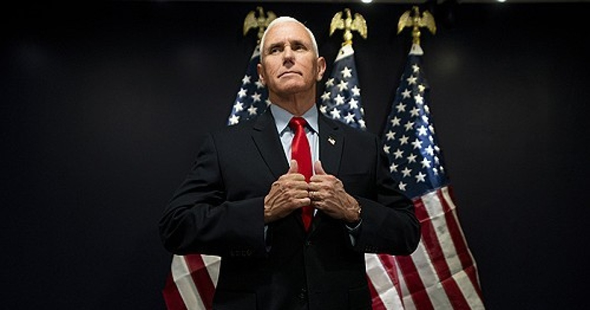 USA ELECTIONS PRAY VOTE STAND SUMMIT