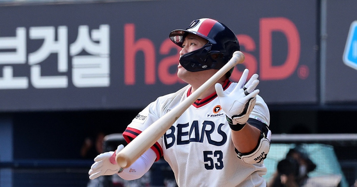 6연승 두산, KIA 잡고 4위로…1-2위 LG·KT, DH 1차전 나란히 승리(종합)