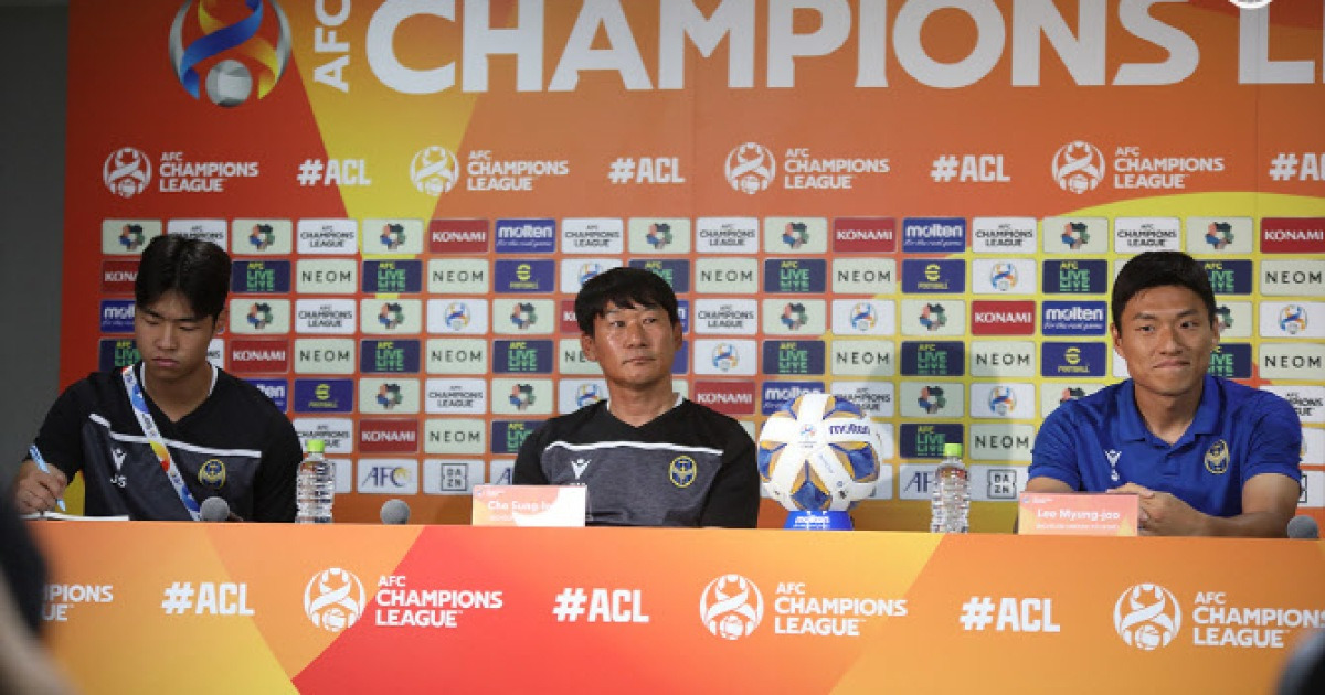 ‘창단 20년 만에 첫 ACL’ 인천 조성환, “팬들에게 즐거움과 행복 줄 것”