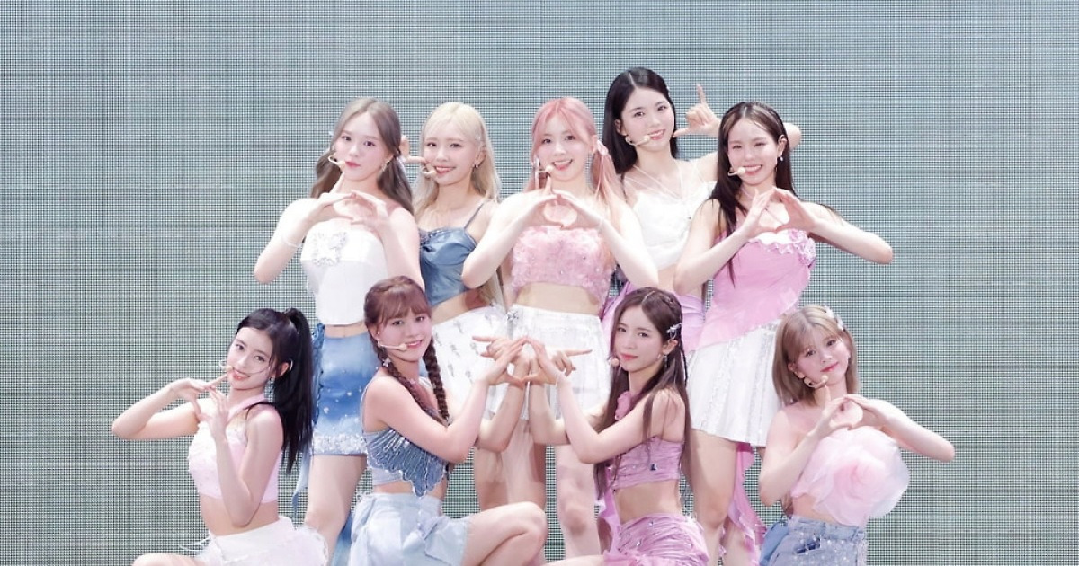JYP 日 걸그룹 니쥬, 총 18만 5000만명과 함께한 데뷔 첫 스타디움 공연 성료