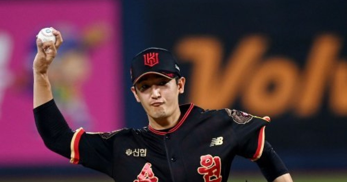 ‘KBO리그 대표 이닝이터’ KT 고영표 3연속시즌 QS 20회…KT, 시즌 70승 고지 올라서며 2위 수성