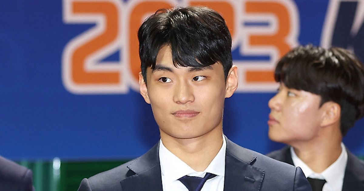 [포토S] KBL 드래프트 참석한 연세대 유기상