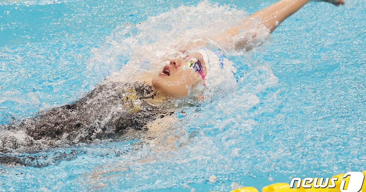 '고교생' 이은지, 25년 만에 여자 배영 메달…200m서 銅(종합)[항저우AG]