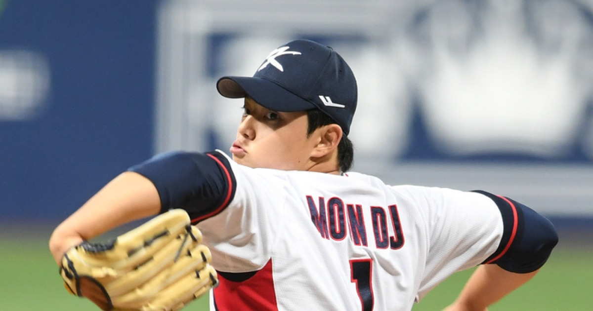 “금 캐러 가자”...문동주 ‘최고 구속 154km, 3이닝 5K’ [영상]