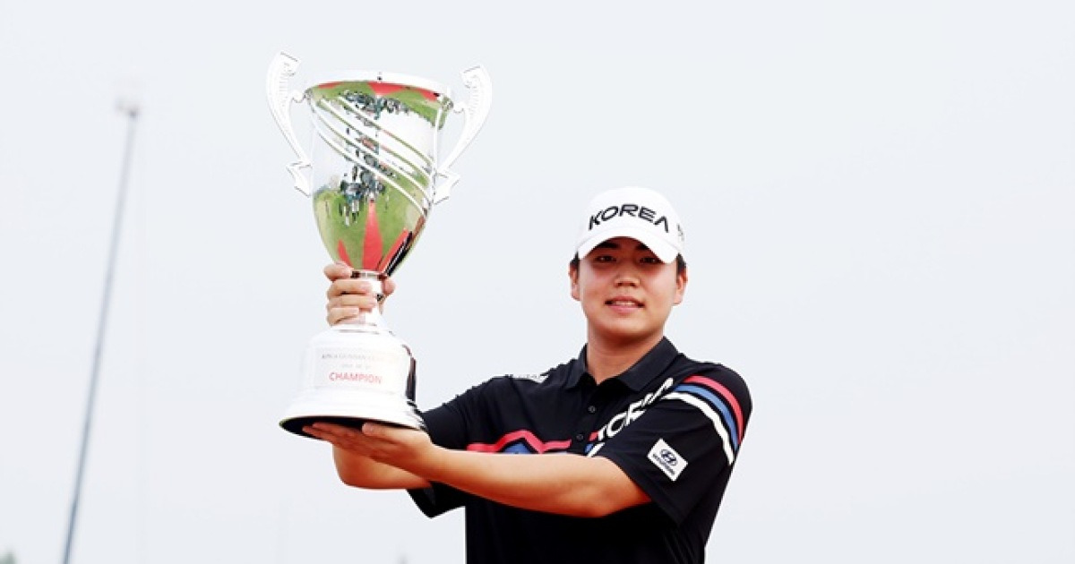'하늘에 바친 트로피' 아마 장유빈 우승, '상금 1억→0원'이지만 항저우 AG 기대감 키웠다 [KPGA]