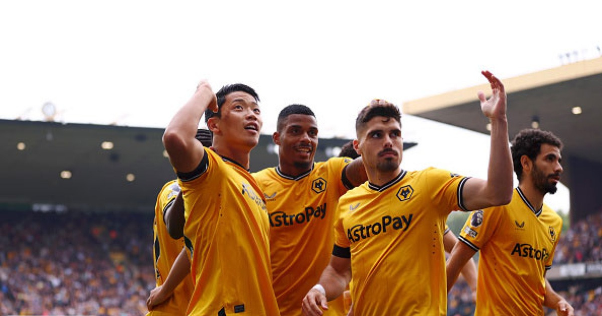 '20년 만에 EPL 우승 도전' 아스널, 여름에 영입 실패했던 황희찬 동료 FW 다시 노린다