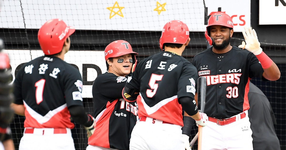 '김도영 투런+테스형 3안타' 다시 불 은 KIA 타선, 이틀 연속 KT 격파! 'DH1 기선제압'[수원 리뷰]