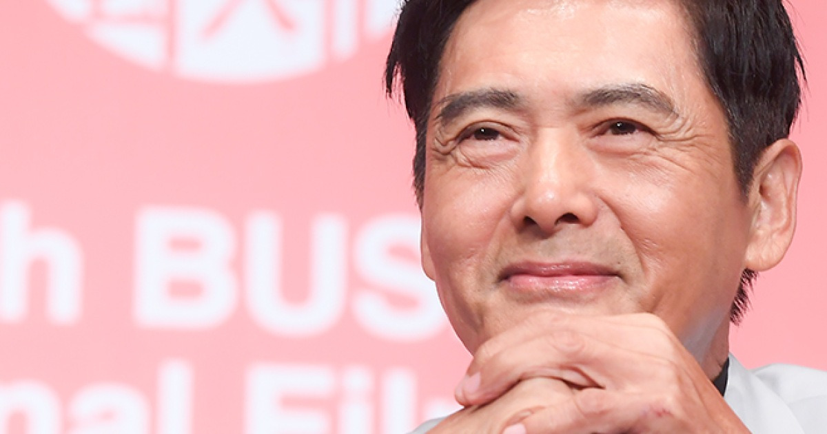 '영원한 따거' 주윤발, 데뷔 50년 차 인생 2막 "어떤 역할이든 도전" [28th BIFF 종합]