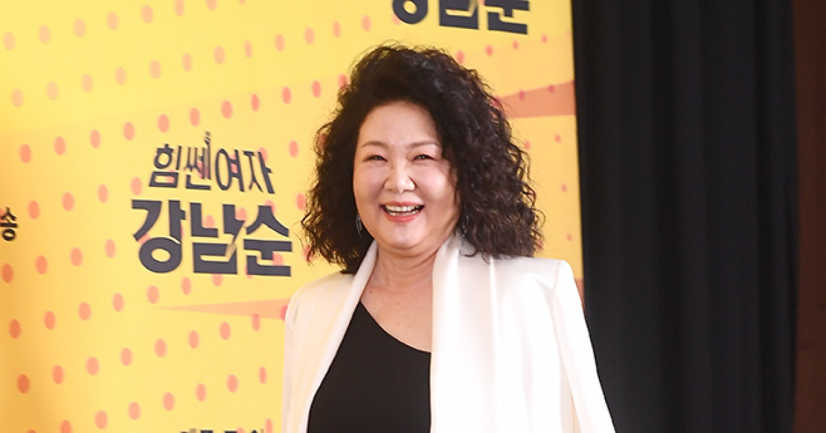 [TD포토] 김해숙 '충격적인 등장'