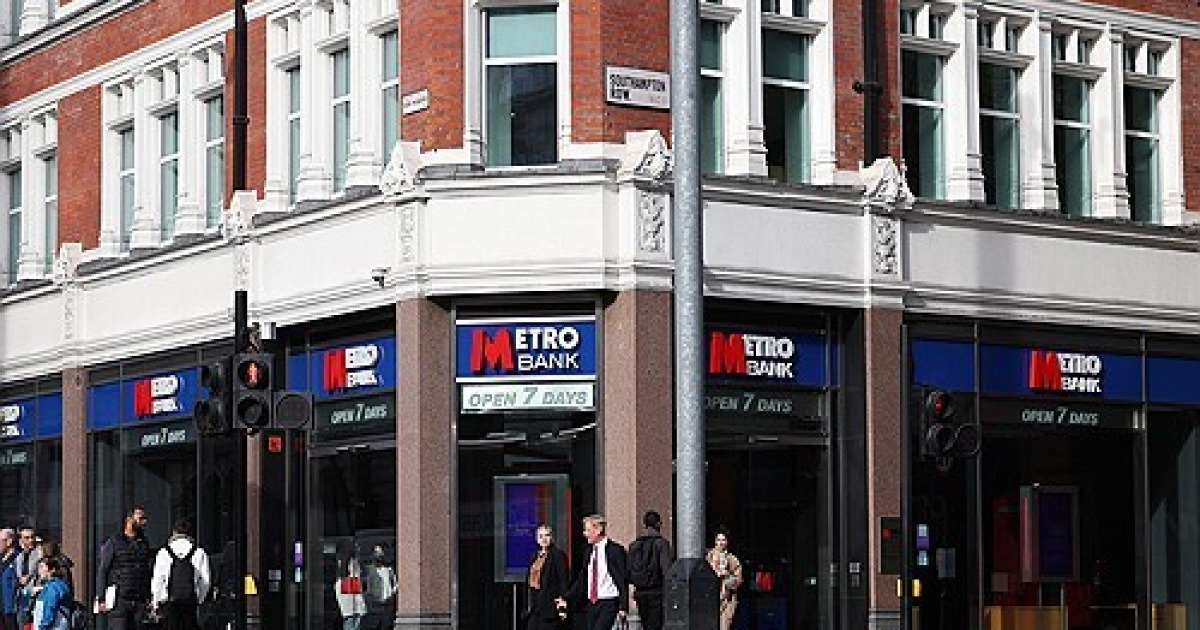 BRITAIN METRO BANK