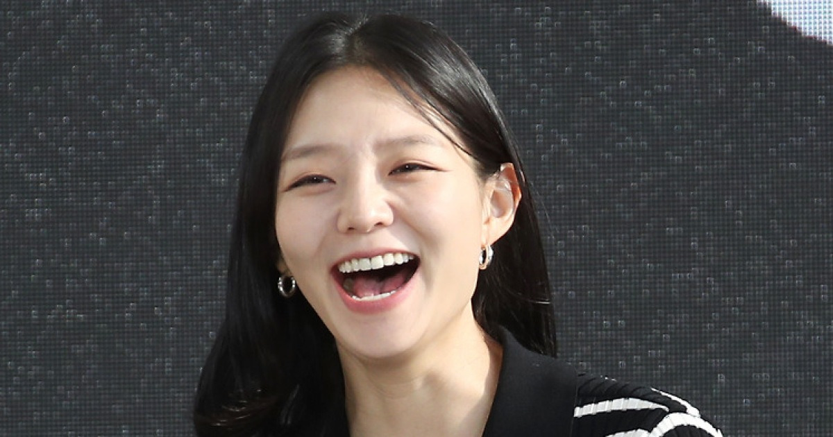 'LTNS' 이솜 "안재홍과 세 번째 커플…이번에야말로 알아가는 느낌" [BIFF]