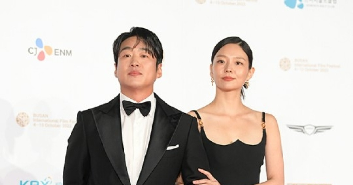 ‘LTNS’ 이솜 “우진 役 연기하며 실제로 화 많아졌다”[M+BIFF현장]