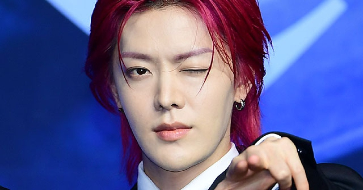 NCT 127 유타 ‘섹시 윙크’ [MK포토]