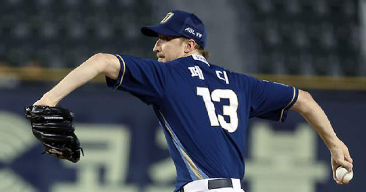 KBO, 9월 MVP 후보 발표...'3승 ERA 0.66' 페디, '최다등판' 김진성, '월간 타율 4할' 한유섬·홍창기 등 7명