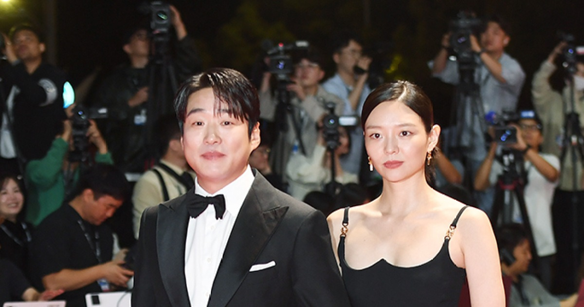 'LTNS' 임대형 감독 "원래 제목 '부부 공갈단'" [28th BIFF]