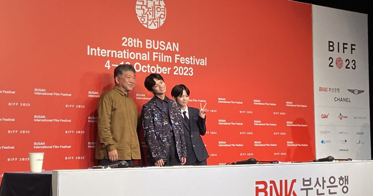 [종합] 고레에다 히로카즈가 던진 질문…누가 그들을 '괴물'로 만들었나 [28th BIFF]