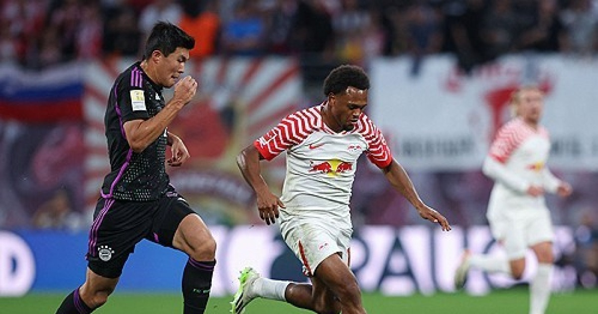 김민재 괴롭힌 FW, 한 시즌 만에 EPL 입성?…"리버풀이 영입 위해 관찰 중"