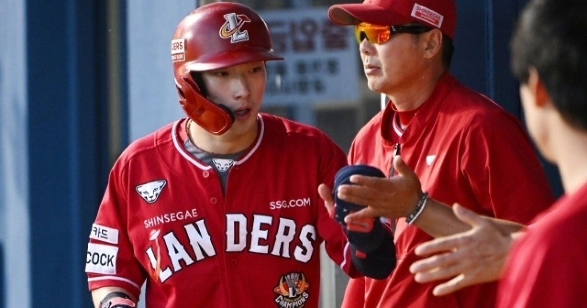 “여기 신경 쓰지 말고, AG에 인생을 걸어라” SSG 26세 국대 중견수의 맹폭, 어린왕자식 격려가 시작이었다[MD광주]