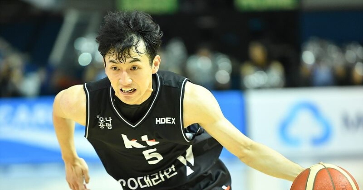 [JB포토] 돌파하는 KT 최진광