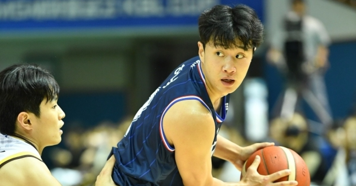 허웅 27점 맹폭, KCC 컵대회 준결승 막차 탑승, LG 이관희 4쿼터 빛 바랜 뒷심, SK·현대모비스, KT·KCC 준결승 맞대결