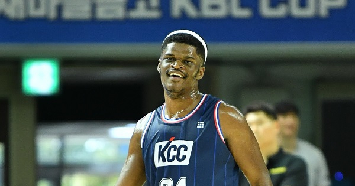 'KBL컵' KCC, 존슨 40점 맹활약 속에 KT 꺾고 결승행